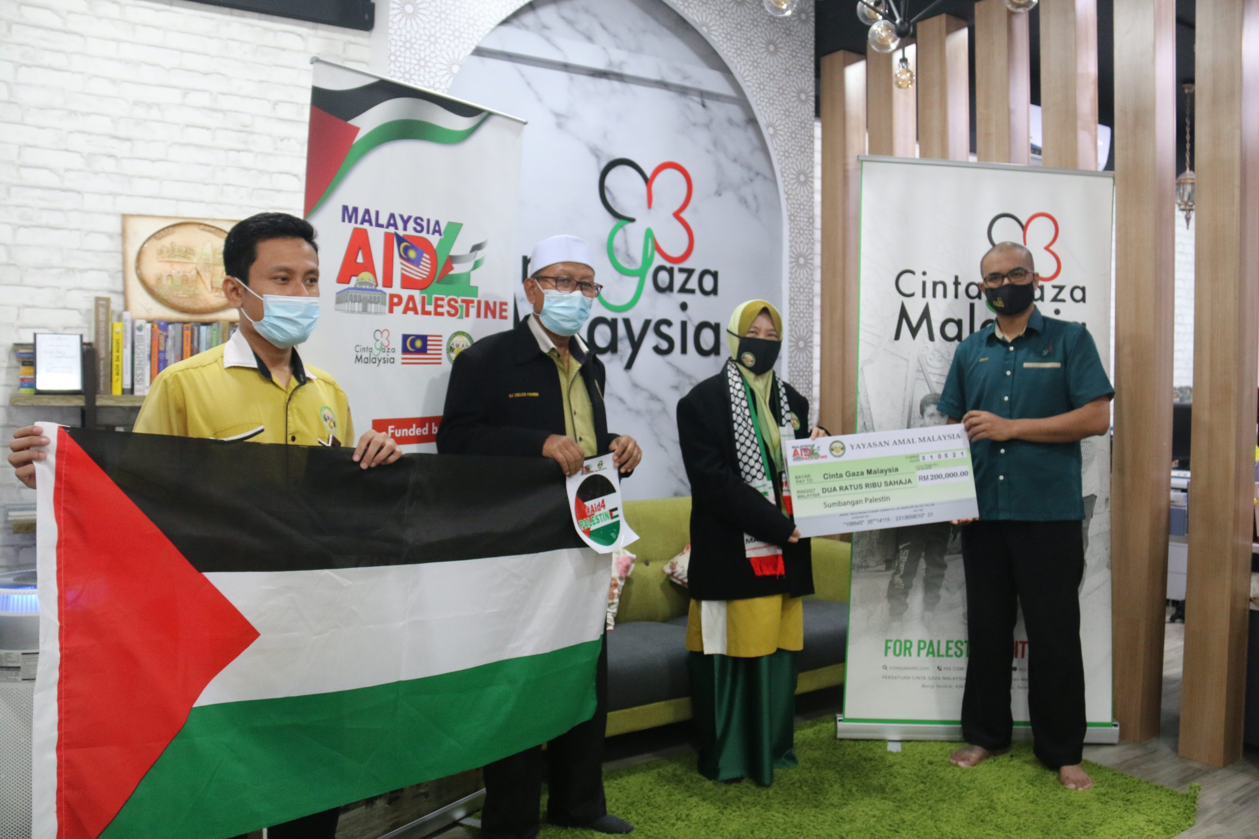 Dana Palestin RM 200 Ribu Diserahkan Kepada Cinta Gaza Malaysia